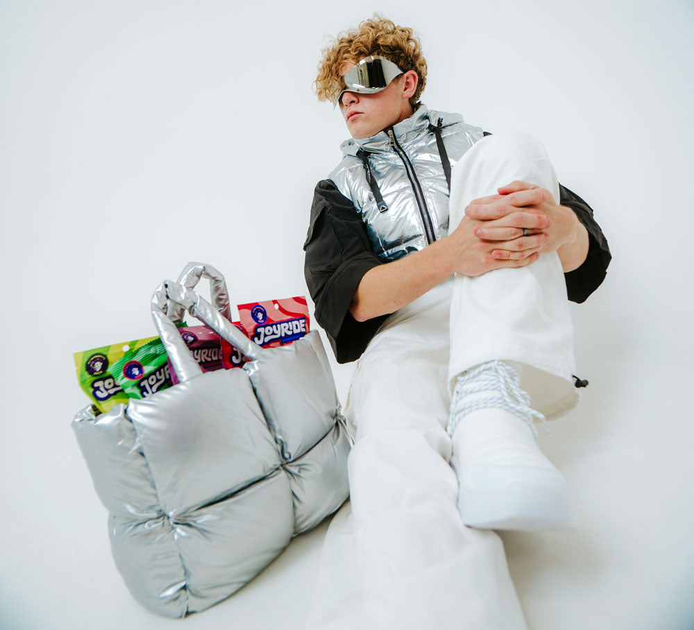 sour strawberry ropes – JOYRIDE